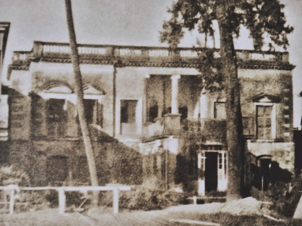 Keshab Sen's house - 'Lily Cottage' (Kamal Kutir) - Holy Trio Footprints